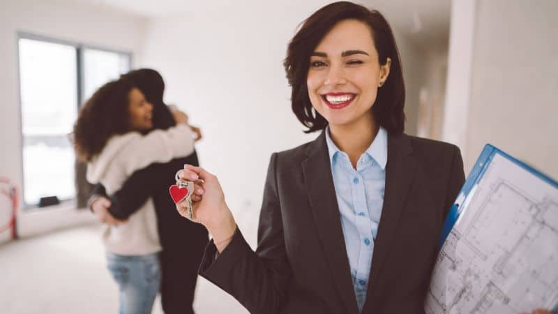 Top 10 Qualities of Successful Real Estate Agents in India